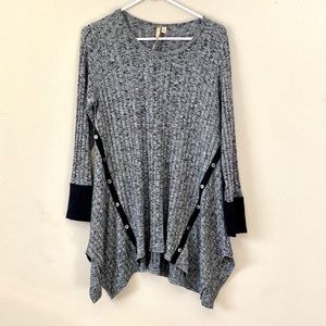 Comfy USA | Tops | Comfy Usa Gray And Black Tunic Sweater Nwot | Poshmark
